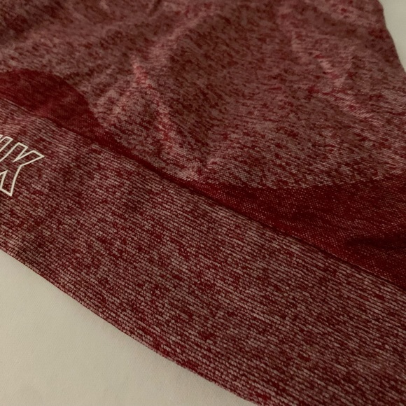 PINK Victoria's Secret | Intimates & Sleepwear | Euc Vs Pink Seamless ...